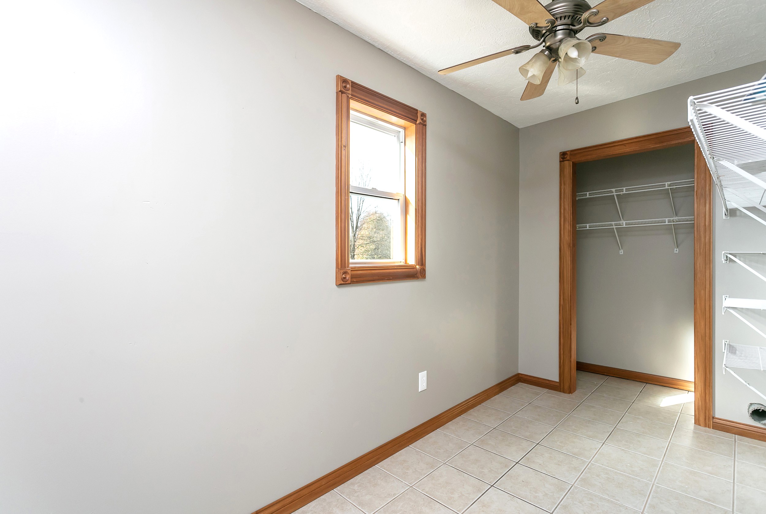 95 Holy Cross Road – Loretto – The Lancaster Agency